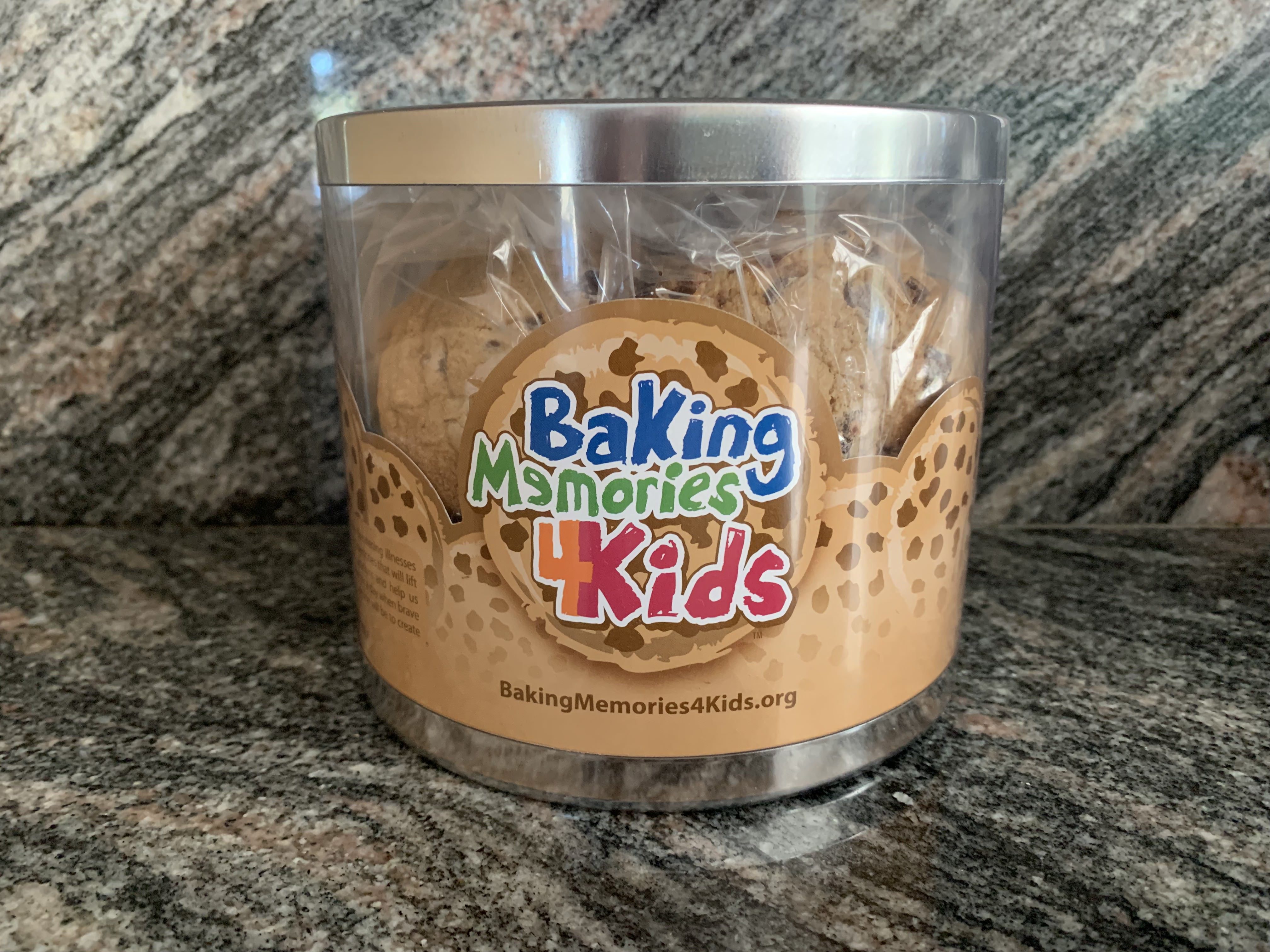 Individual Containers of Chocolate Chip Cookies - Baking Memories 4 Kids